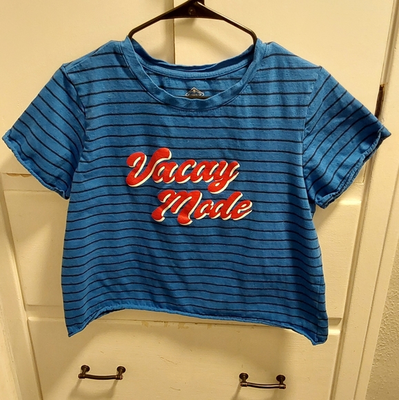 St. John's Bay | Tops | St John Bay Vaca Mode Crop Top | Poshmark